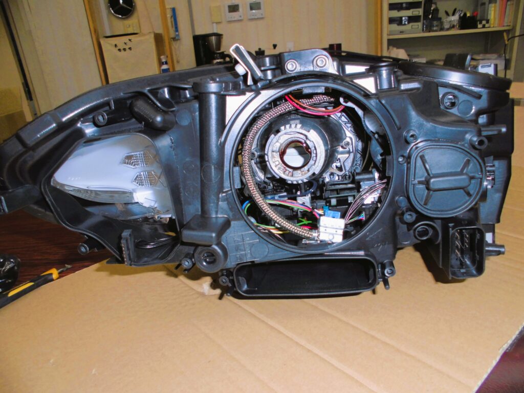 BMW ヘッドライト交換